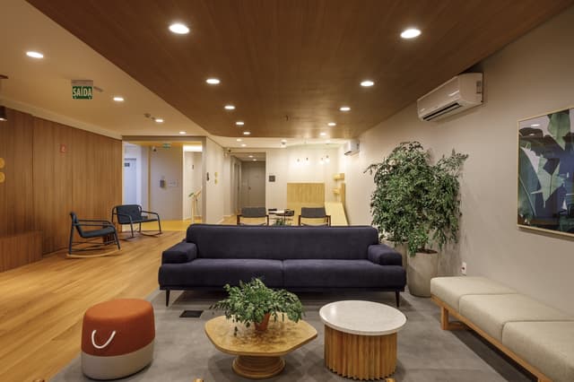 Dr. Bruno Perini - Dermatologista Particular - OneLiv